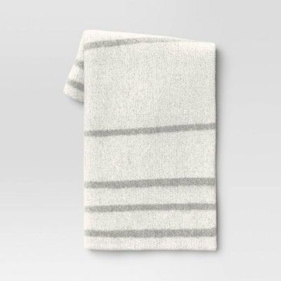 Threshold | Bedding | Open Box Threshold Cozy Feathery Knit Border ...